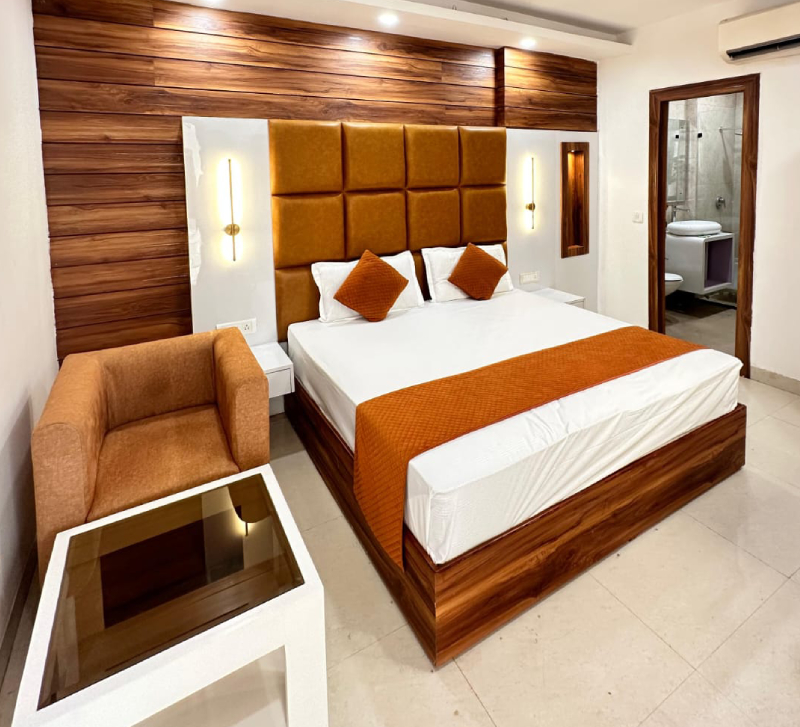 One of the Best Hotels in Noida - Golden Tree Hotel